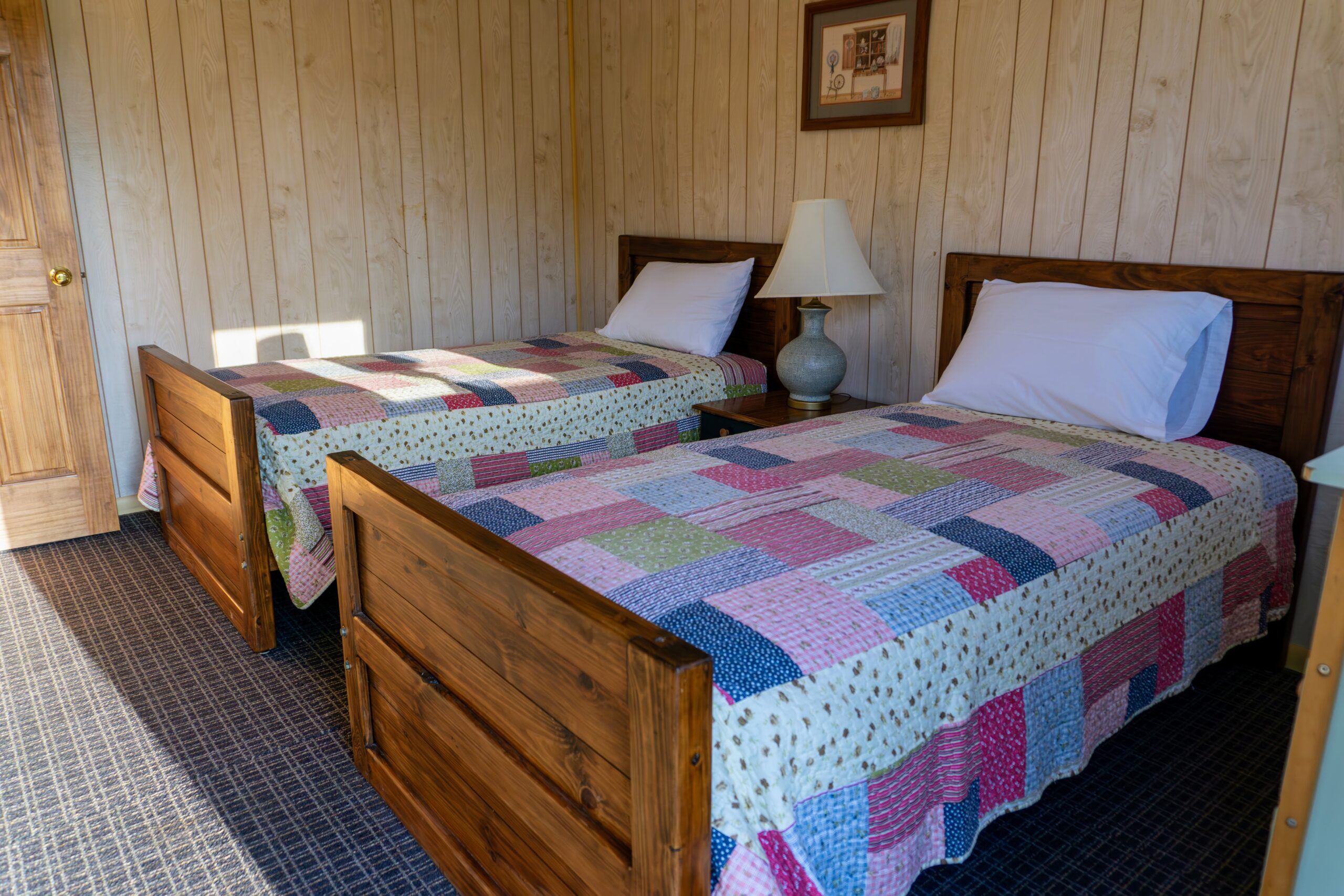 Cabin 1 - Cozy Retreat - Serenity Cabins